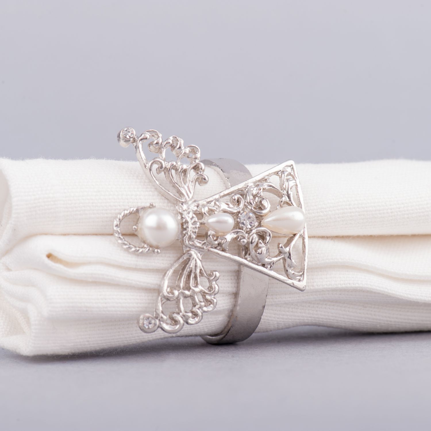 Inel servetele ingeras nunta